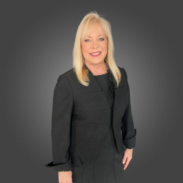 Meet the Advantage team